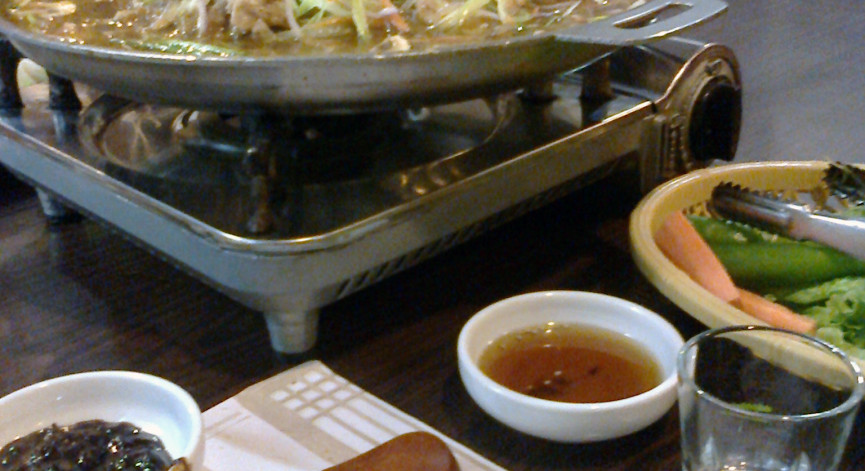 Gung-The-Palace-Enormous-quantities-of-food-865×471 – ankurb